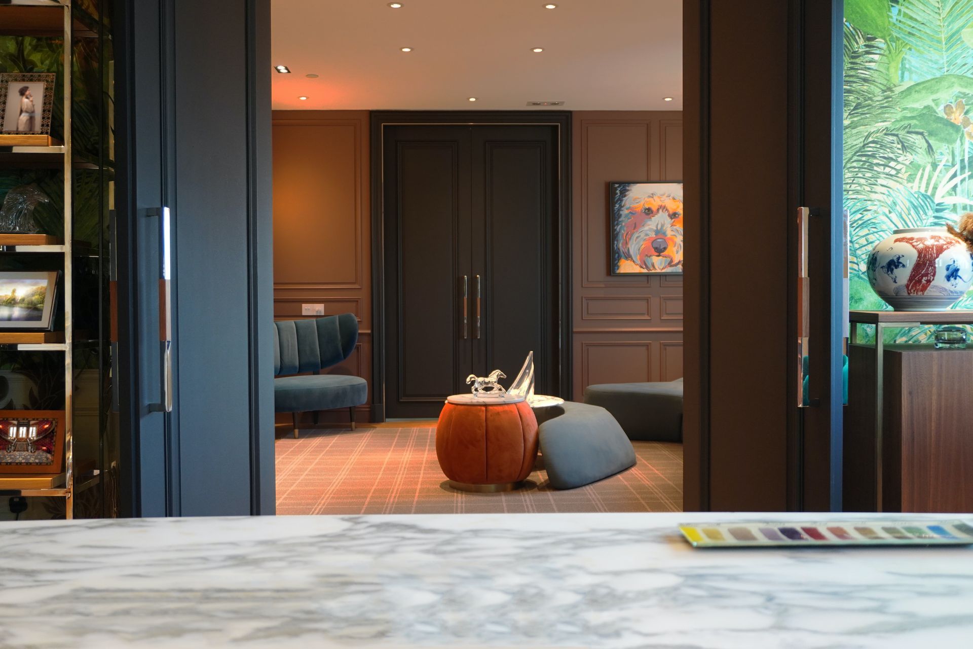 Jonathan Eav Atelier – The Eav's Group